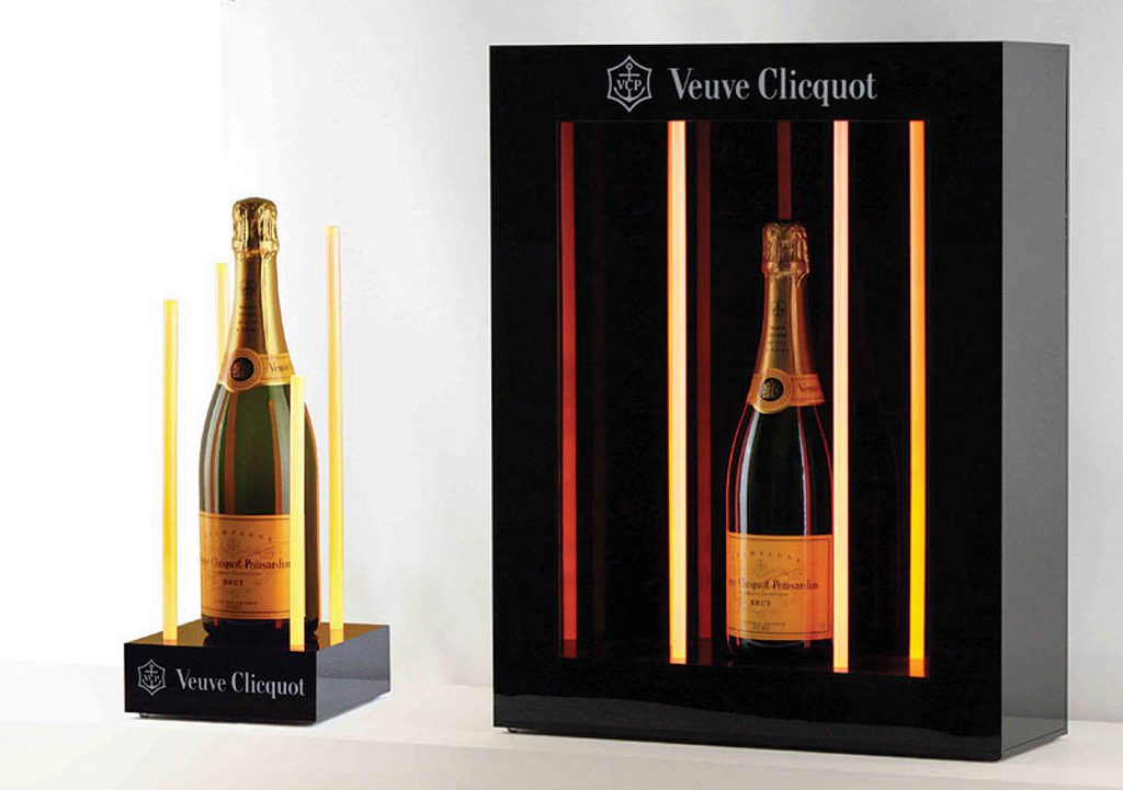 Glorifier haut de gamme - PLV sur mesure et communication de luxe